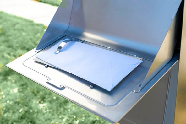 White Secure Curbside Locking Mailbox | MailCase